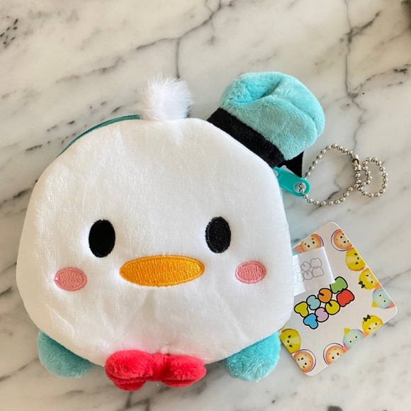 Disney | Bags | Disneys Tsum Tsum Donald Duck Coin Purse Zipper Pouch ...